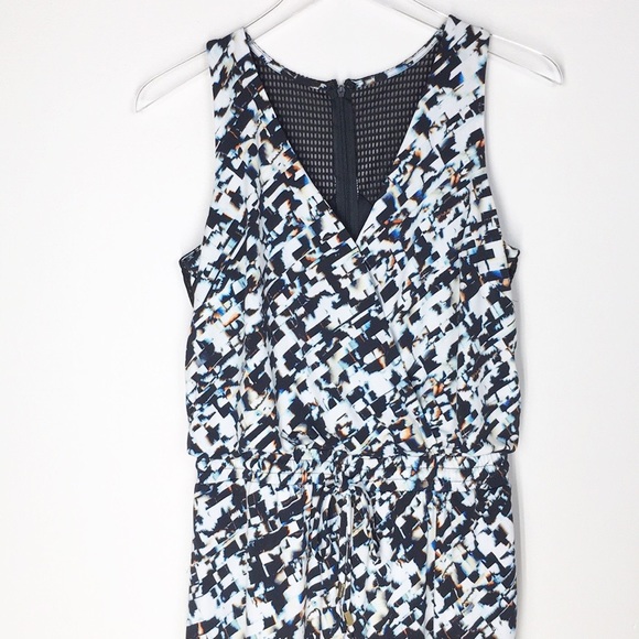 Vince Camuto | Pants & Jumpsuits | Vince Camuto Mesh Inset Print ...